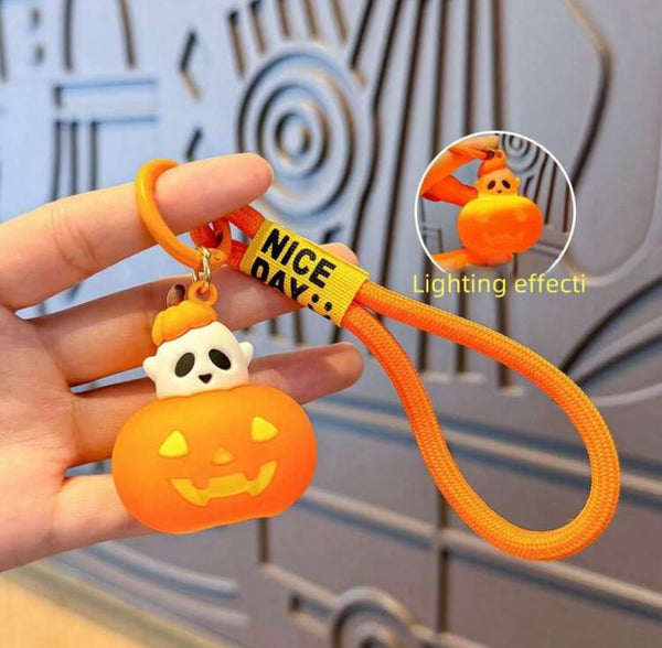 Glowing Pumpkin Keychain – Defense Queens